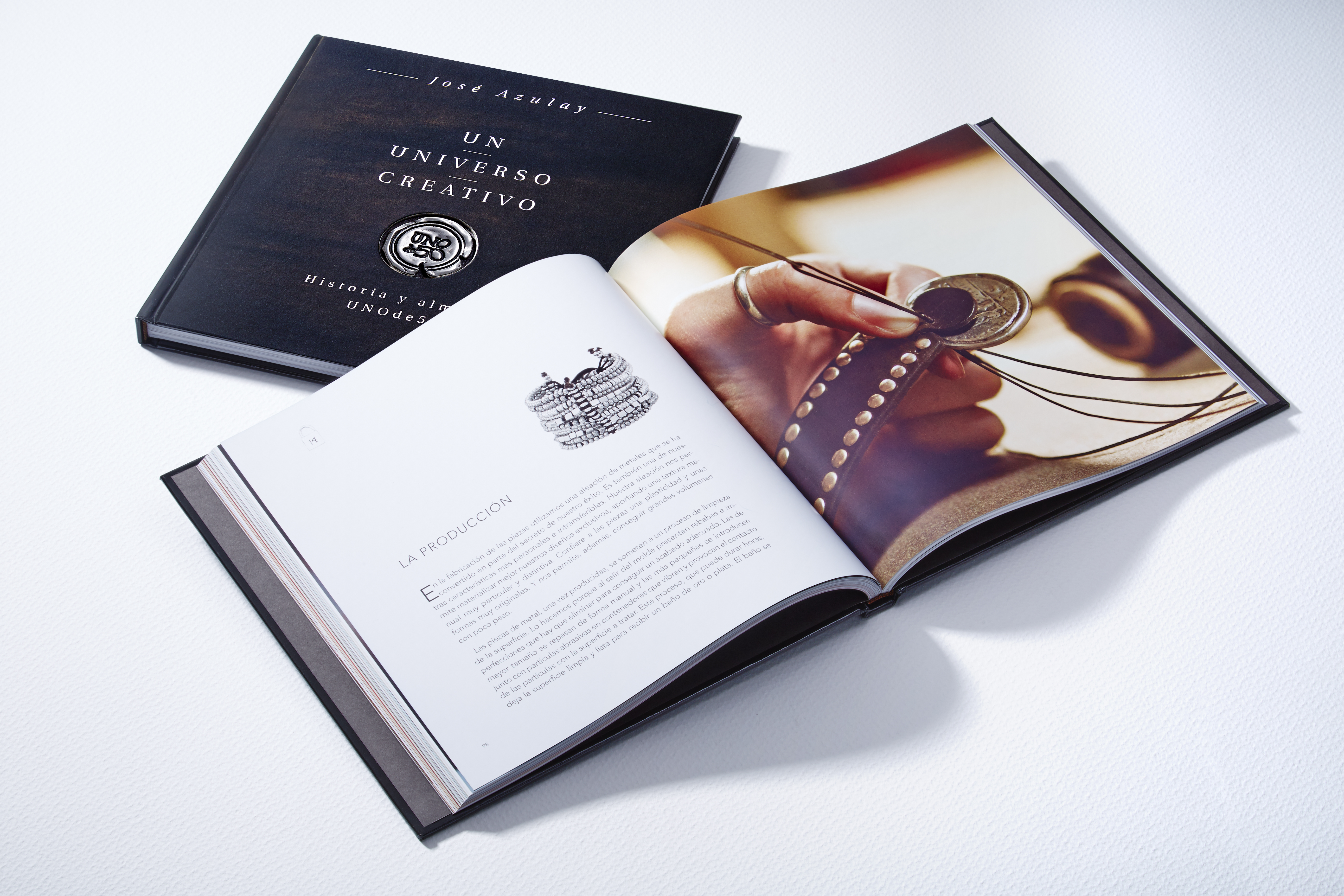 Uno de 50’s Josè Azulay launches debut book | Retail Jeweller