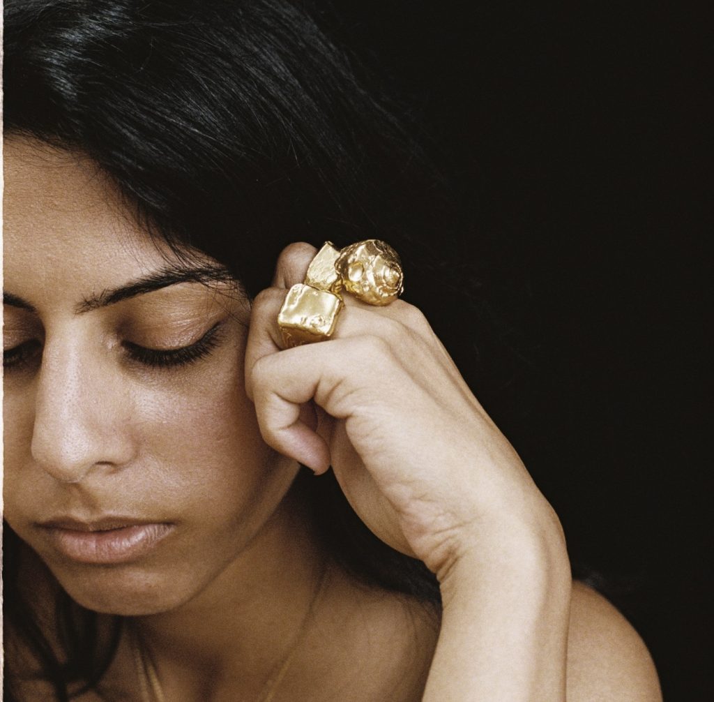 Jewellery designer Rosh Mahtani to receive the Queen Elizabeth II Award ...