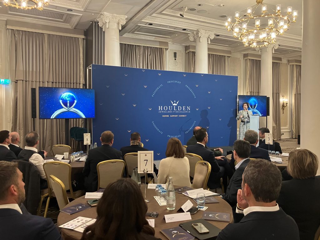 Houlden appoints new chief executive | Retail Jeweller