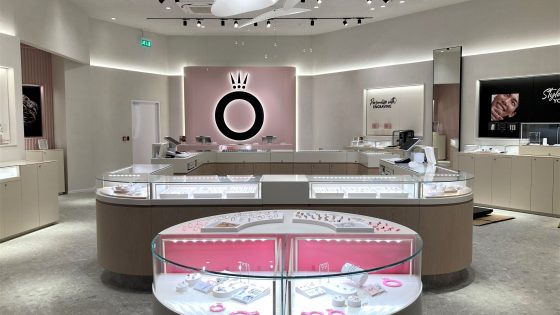 Pandora unveils new store on London’s Oxford Street | Retail Jeweller