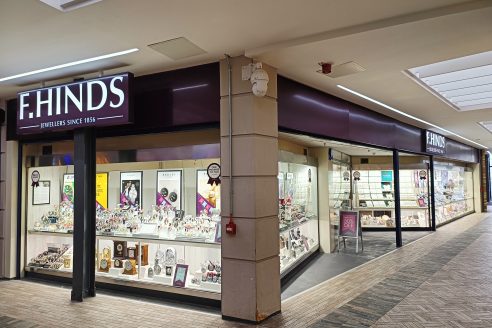 F.Hinds celebrates 50 years in Stroud | Retail Jeweller