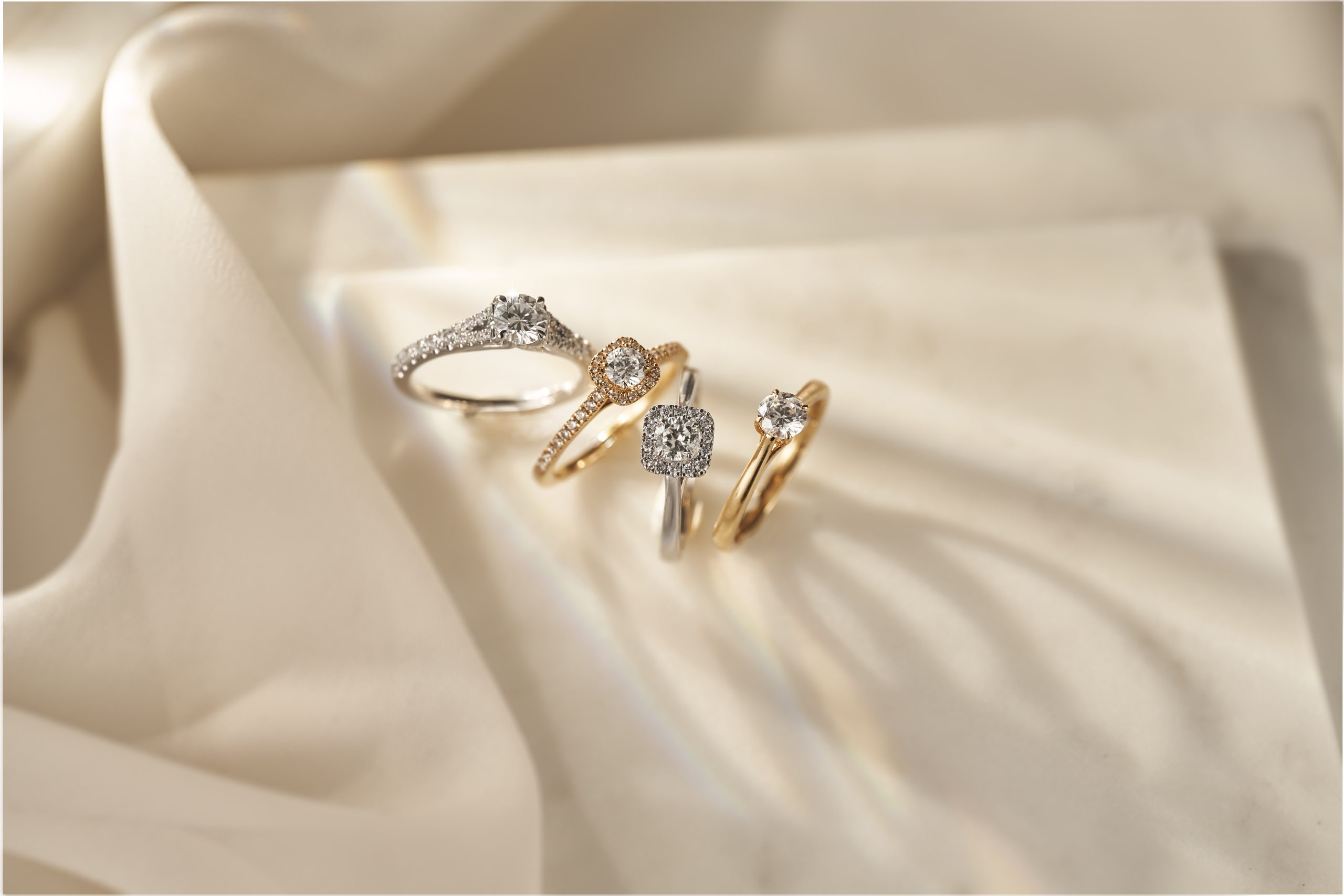 Ernest jones gold rings store
