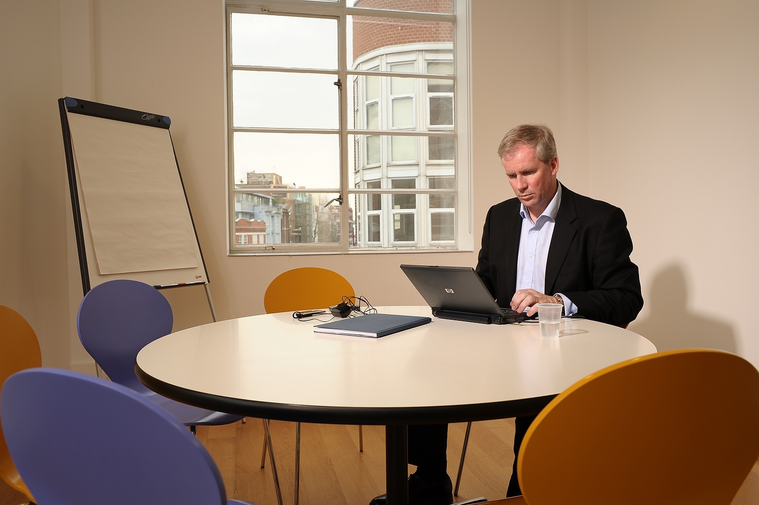 Rob Firth departs HOK