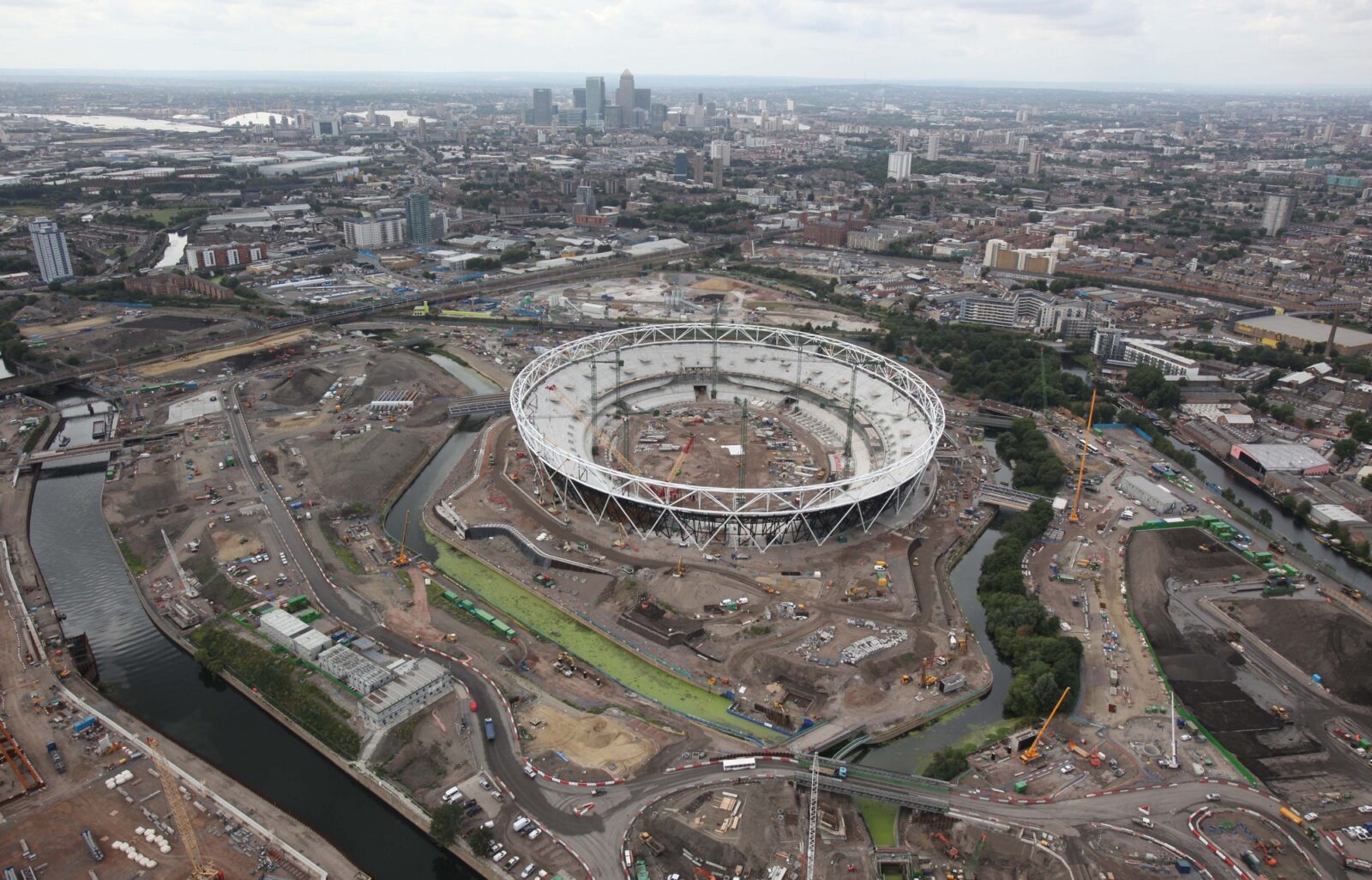 In pictures: London 2012 Olympic stadium structure completed