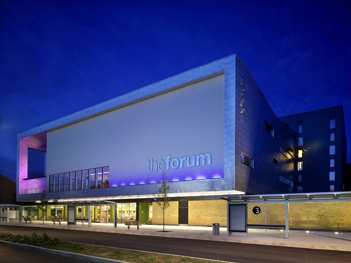 The Forum, University of Hertfordshire, by RMJM