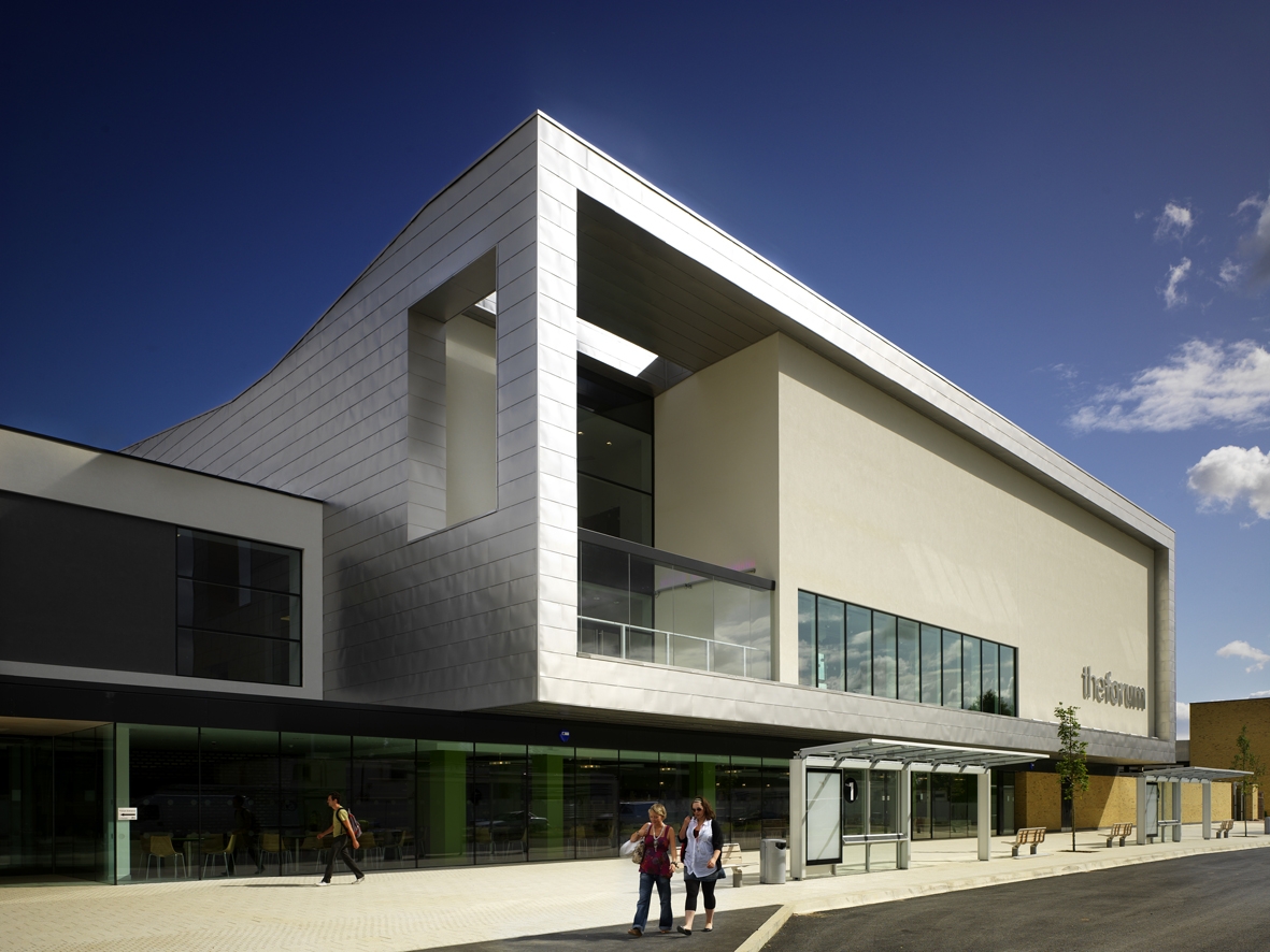 The Forum, University of Hertfordshire, by RMJM