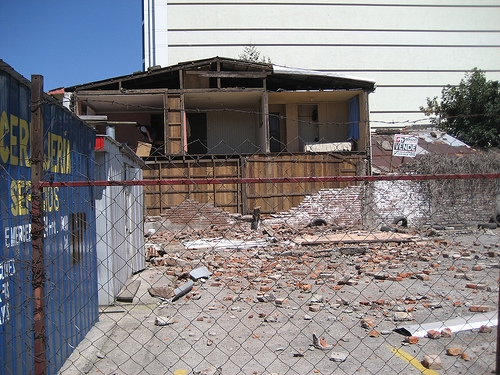 Chilean building codes save lives in earthquake