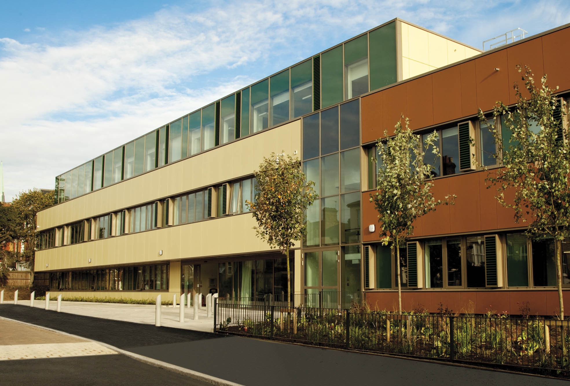 Elmgreen School, West Norwood, London, by Scott Brownrigg
