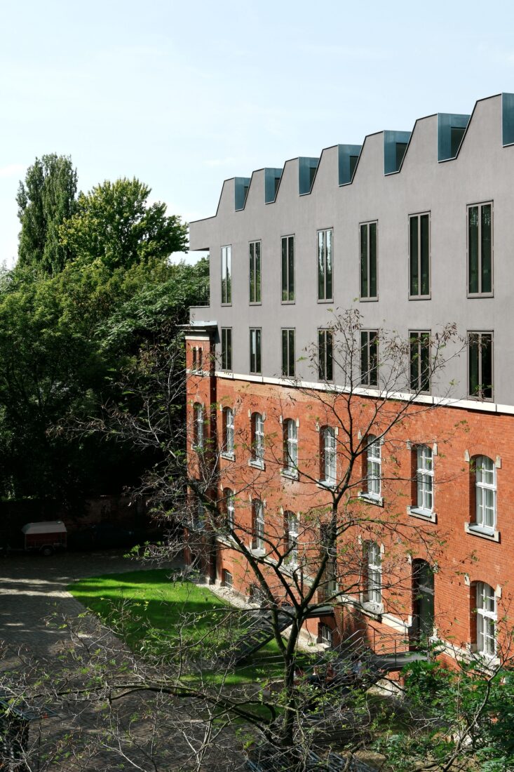 Sauerbruch Hutton extends Berlin office upwards