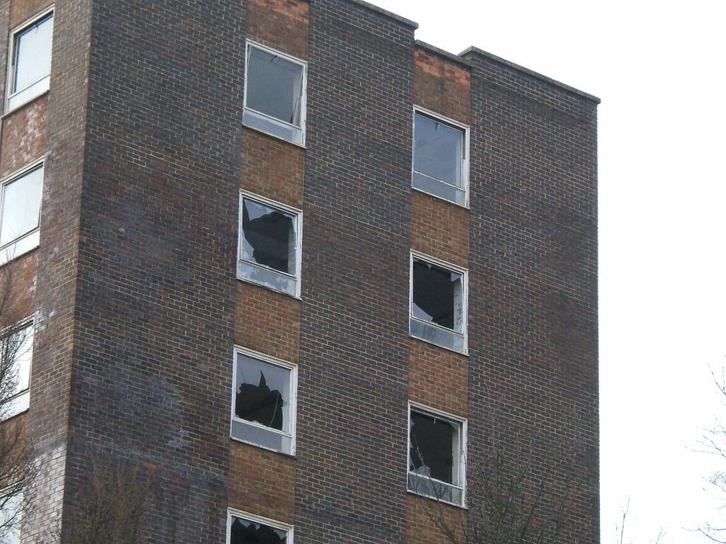 Poor-quality housing 'fuels poverty cycle'