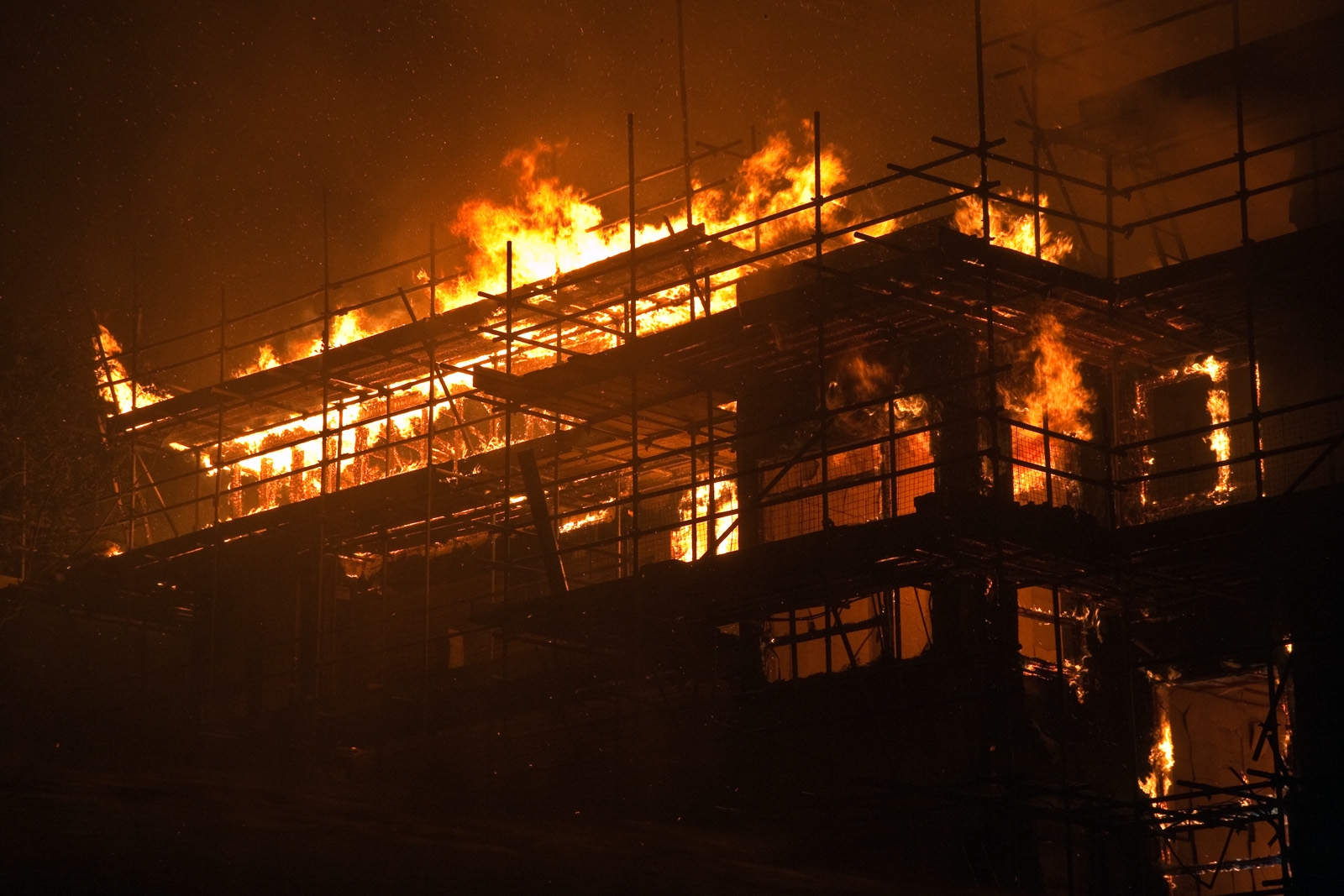 'Building Regs must change', say fire chiefs