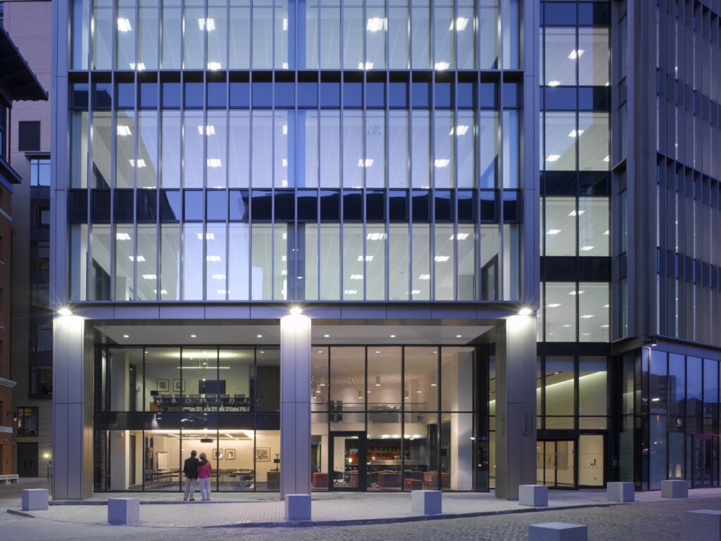 Glenn Howells wins top BCO award