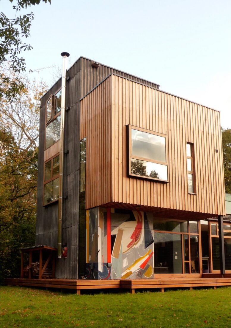 House In The Trees, Isle Of White by Lincoln Miles Architecture