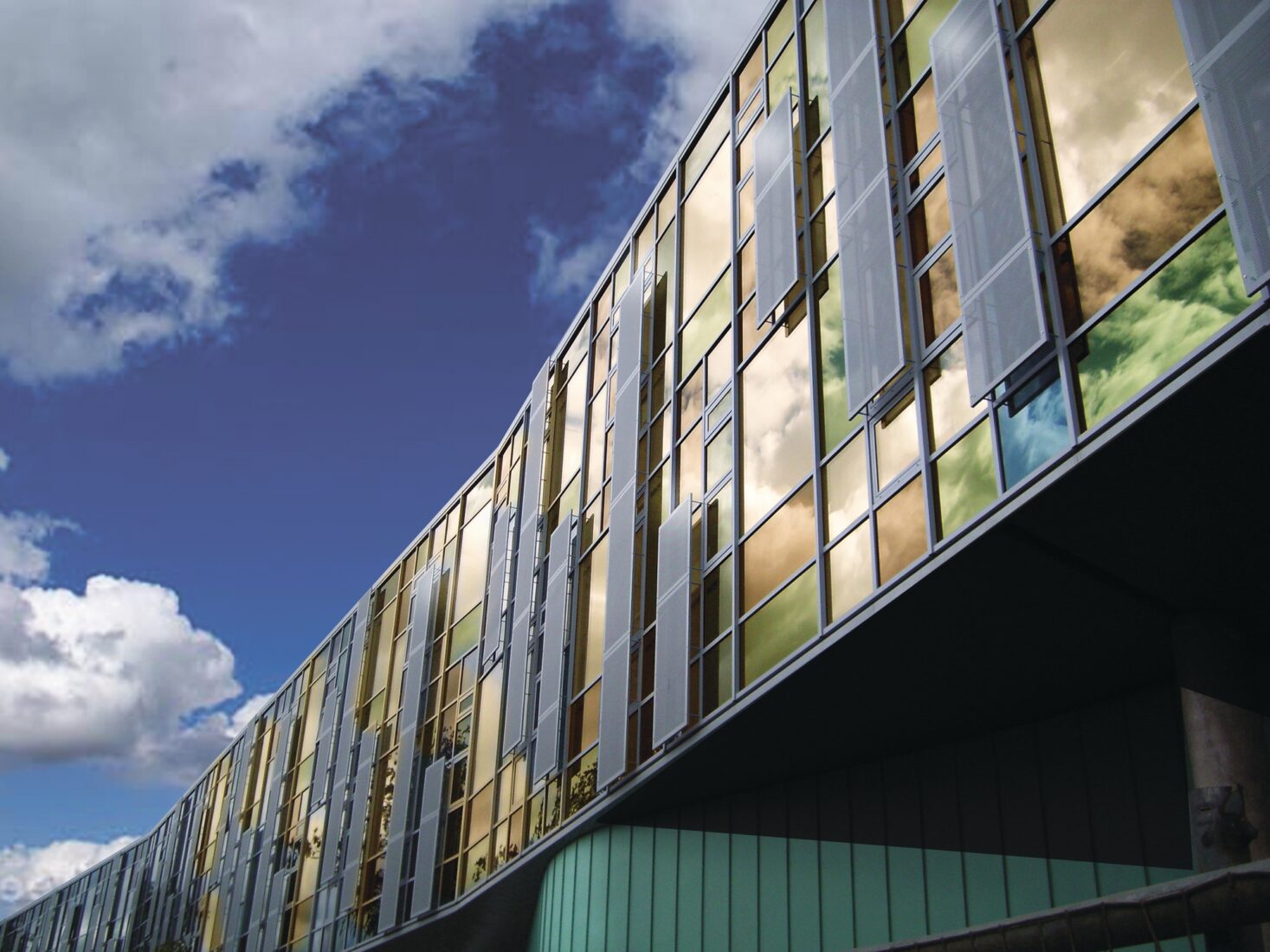 HDR completes Roslin Institute in Edinburgh