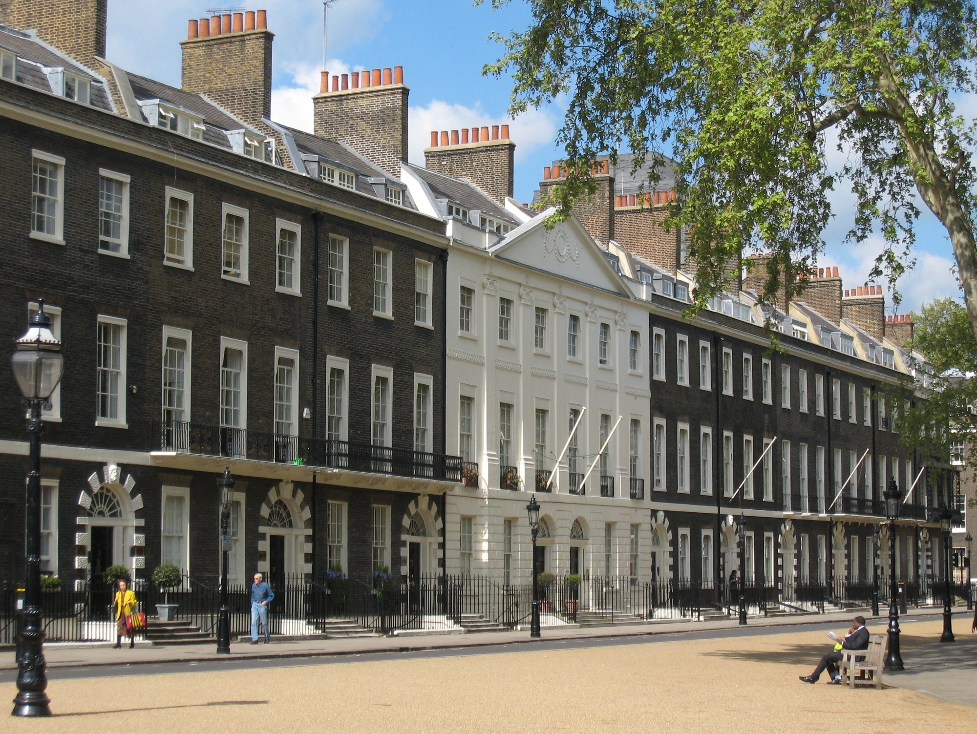 AA head agrees to scrap new contract