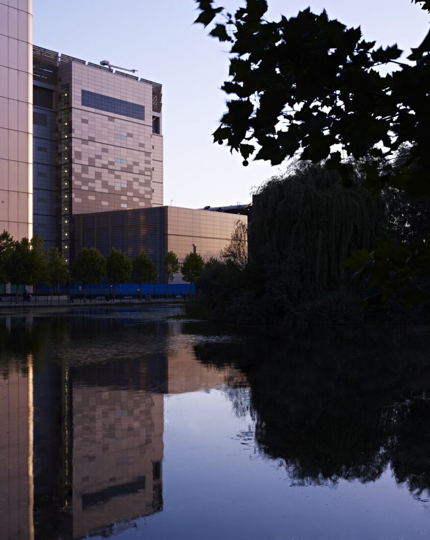 Telehouse West Data Centre Docklands, London by YRM