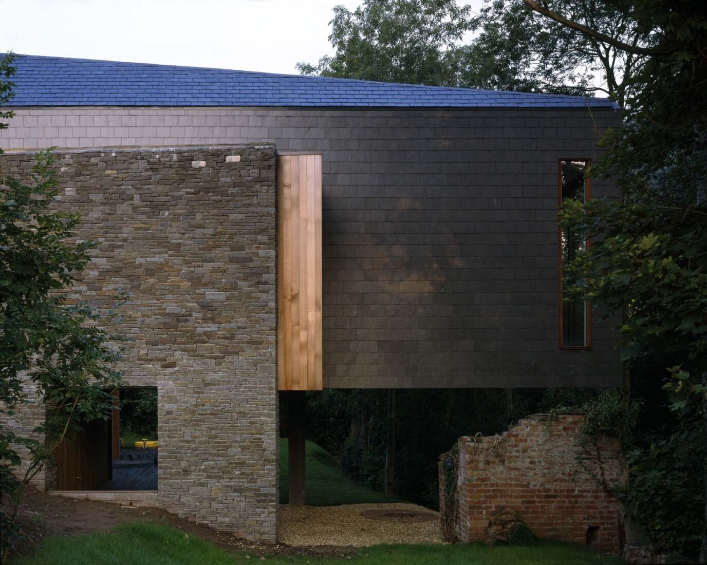 Ty-Hedfan, Pontfaen, Brecon, by Featherstone Young Architects