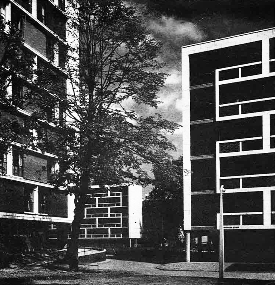 AJ Buildings Library: Hallfield Estate (1955)
