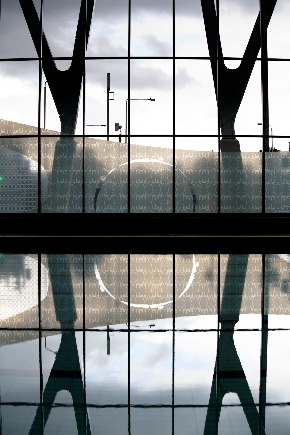 Doors open on S&P's £23 million Dagenham pool