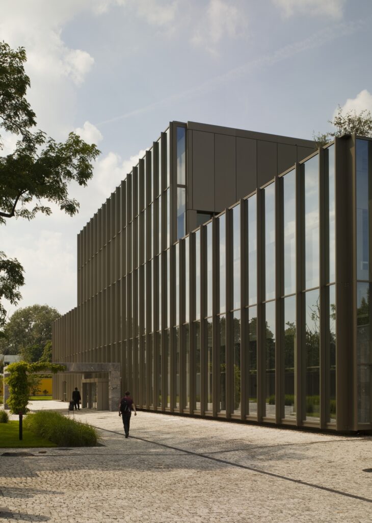 URS Scott Wilson and RTKL on embassy framework