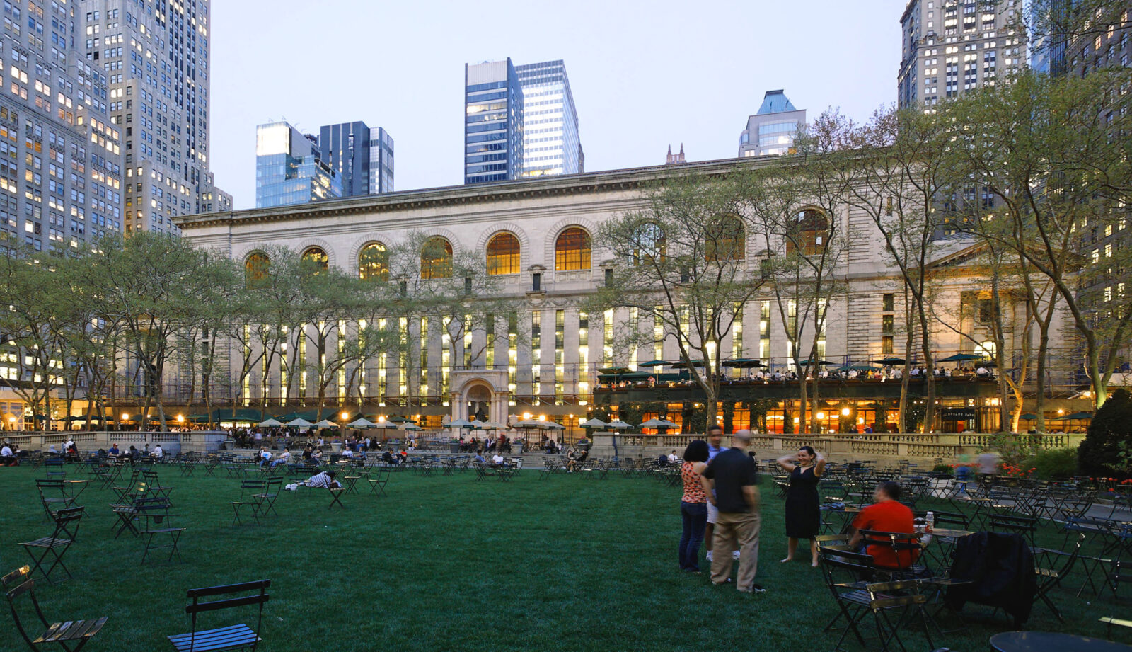 First look at Foster's $250 million NY library scheme