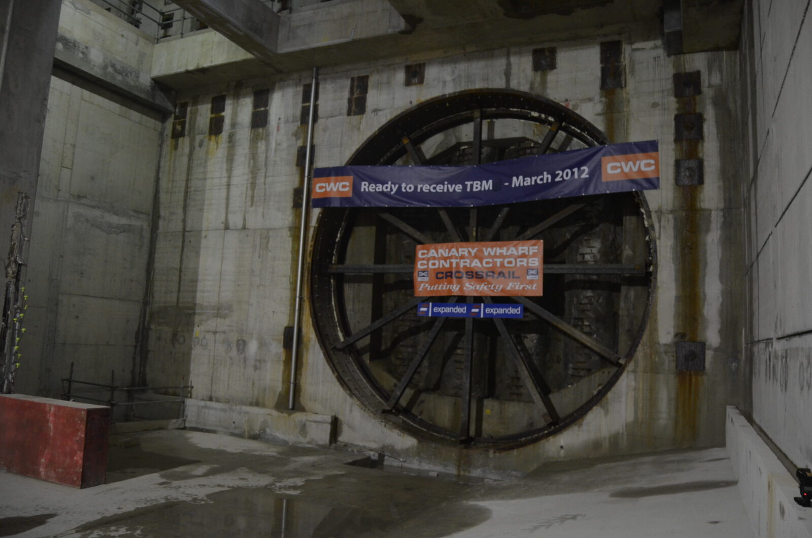 In pictures: Foster’s Canary Wharf Crossrail platform level completes