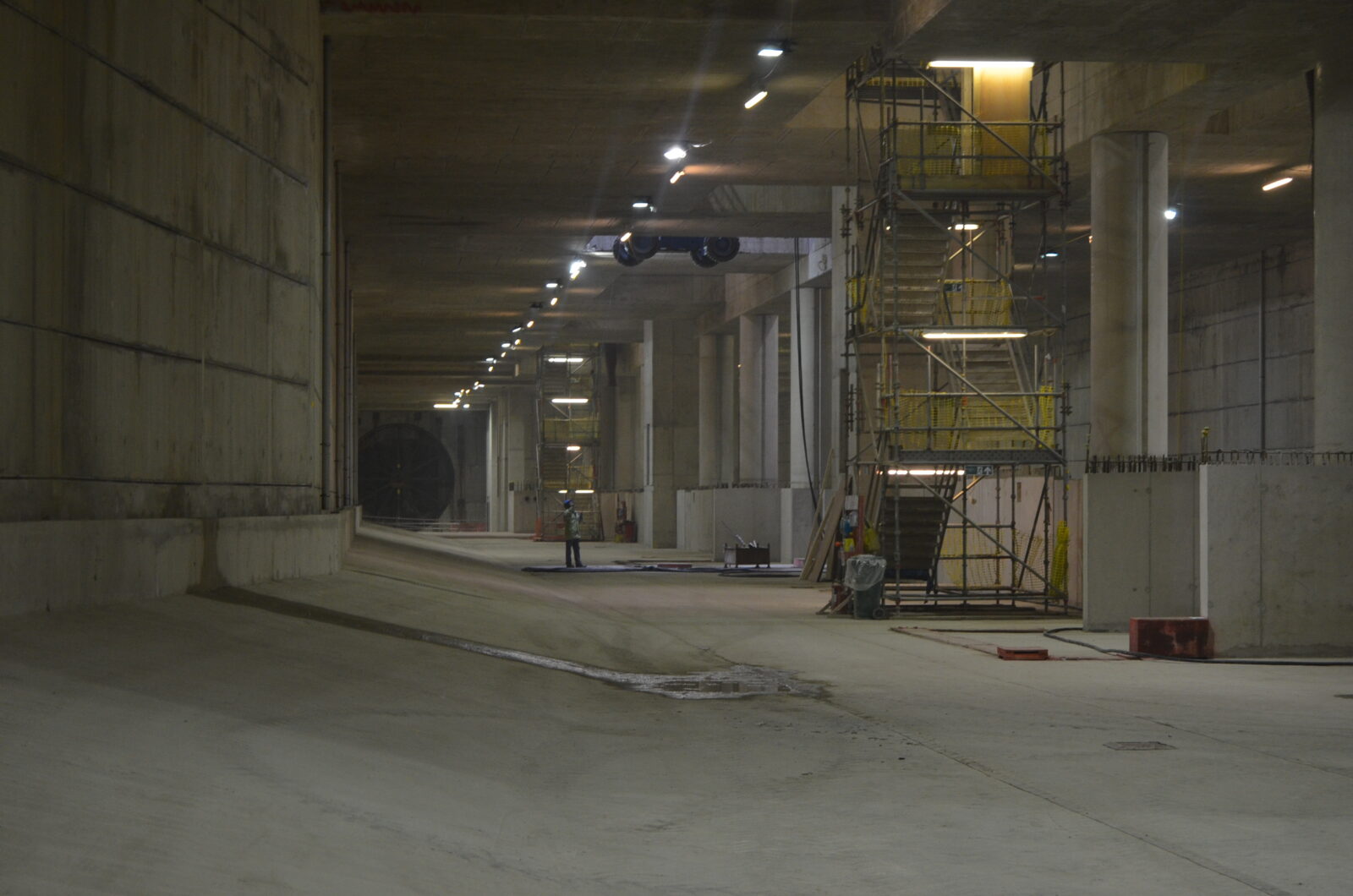 In pictures: Foster’s Canary Wharf Crossrail platform level completes