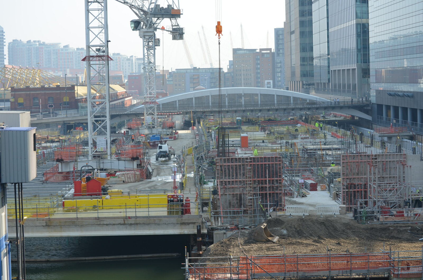 In pictures: Foster’s Canary Wharf Crossrail platform level completes