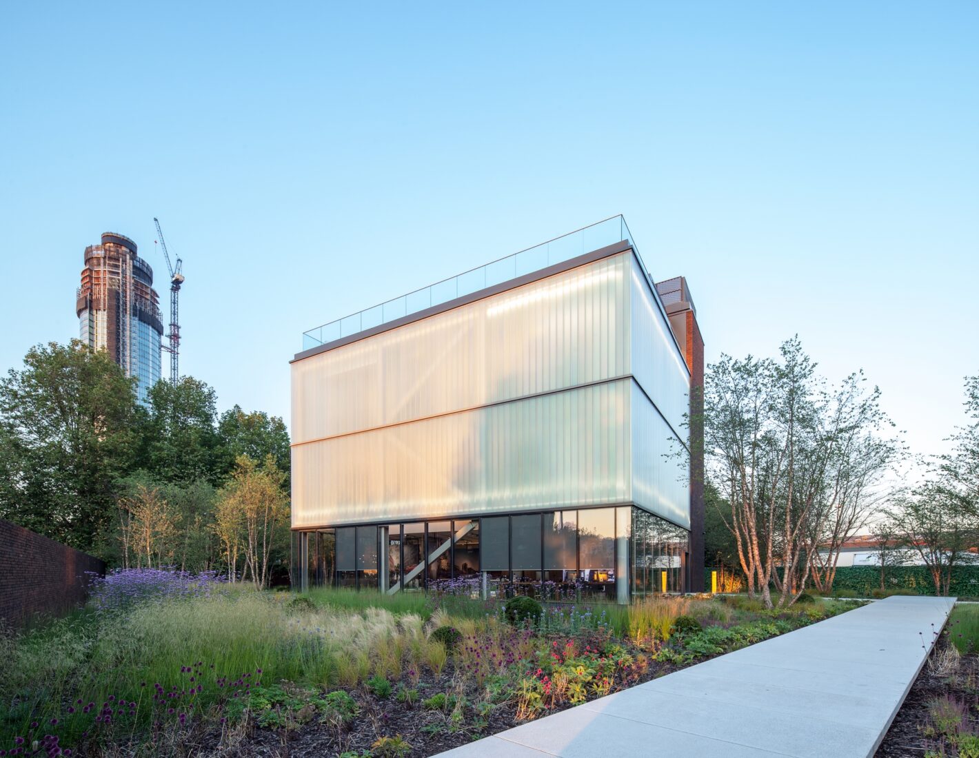 Arup Associates completes Nine Elms marketing suite