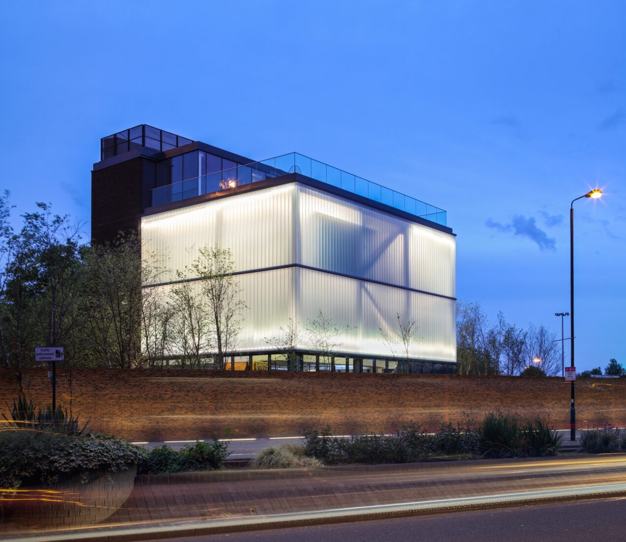 Arup Associates completes Nine Elms marketing suite