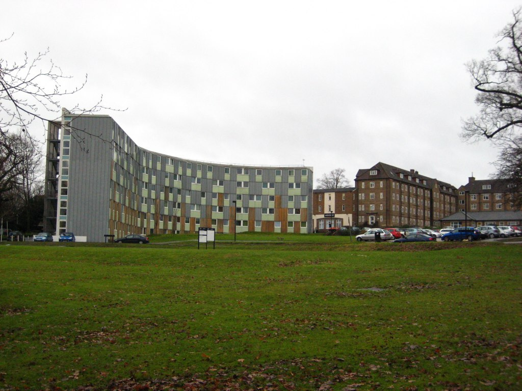 Roehampton University seeks architect for library and student halls