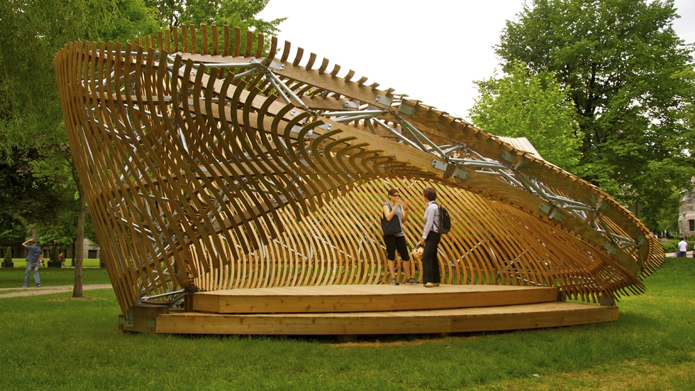 McGill students create twisted lattice pavilion