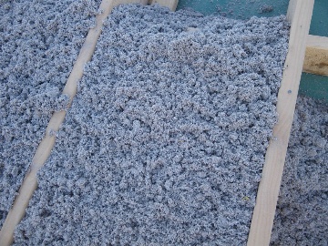 Natural insulation materials