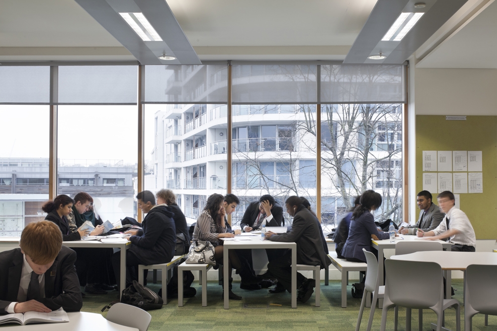 Penoyre & Prasad unwraps UCL Academy