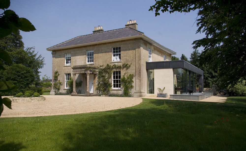 Designscape reveals Victorian lodge extension