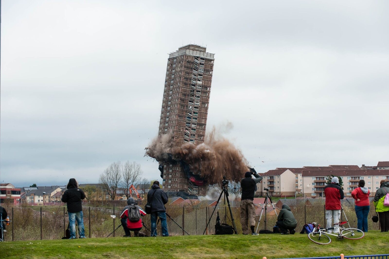 Red Road flats demolition 'spectacle' scrapped