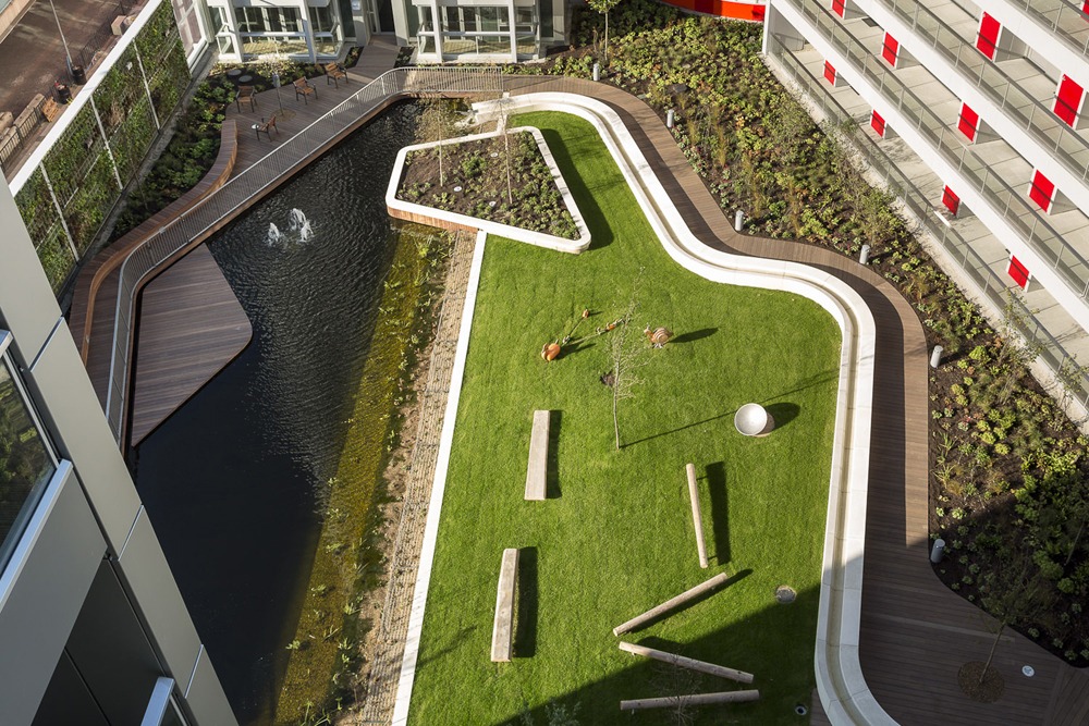 Red and green: Rathbone Market by CZWG