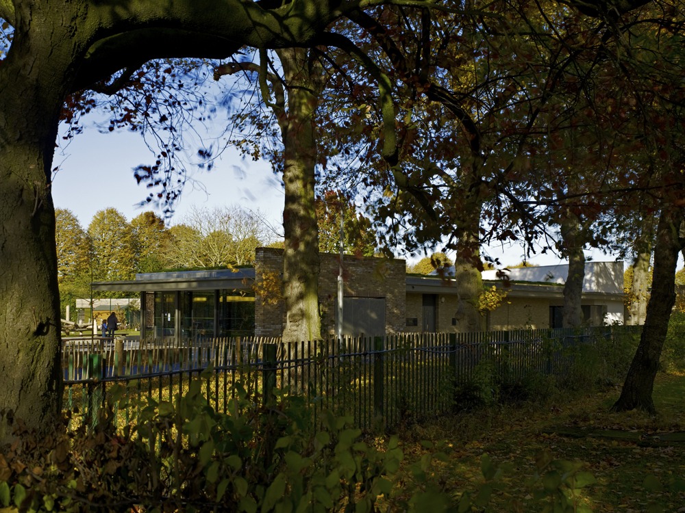 Parklife: Lloyd Park Pavilion by Architecture PLB