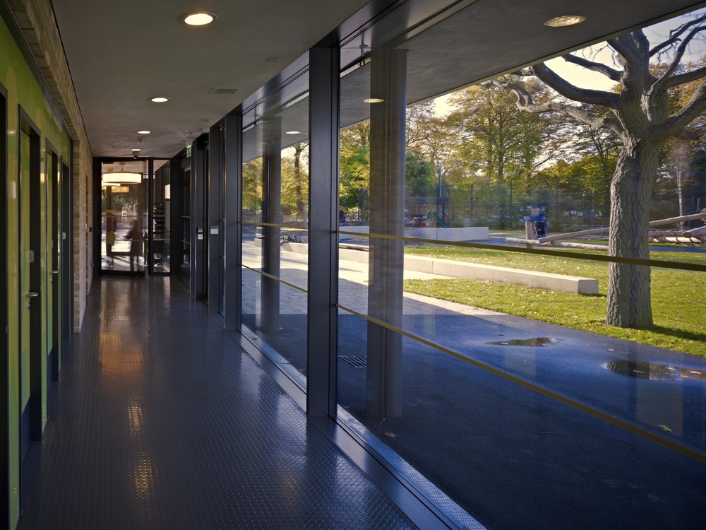 Parklife: Lloyd Park Pavilion by Architecture PLB