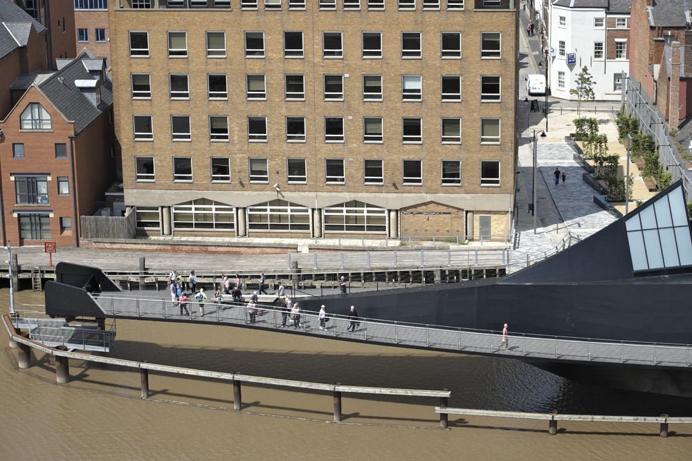 Civic engineering: Scale Lane Bridge by McDowell+Benedetti