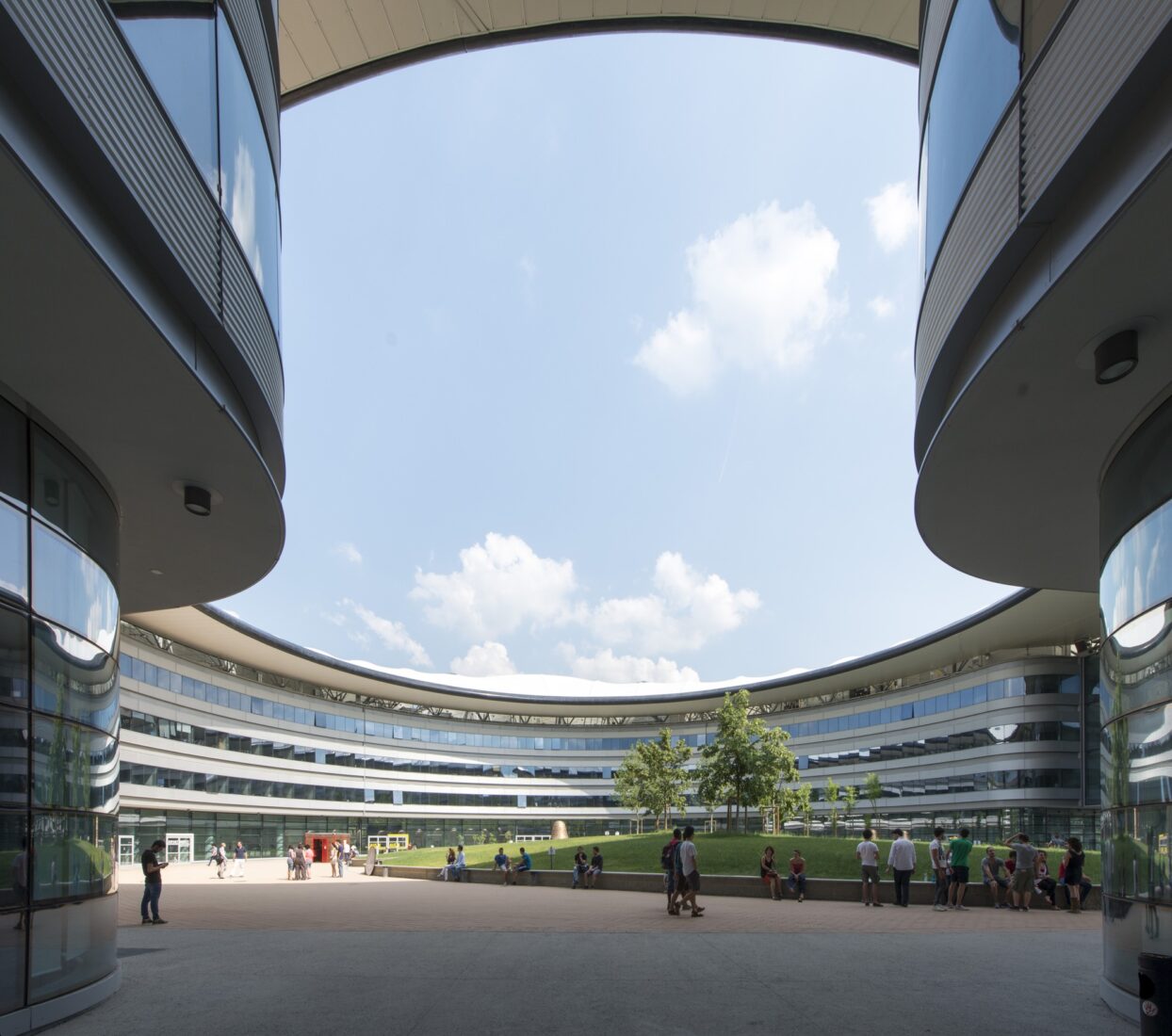 Fosters completes Turin University faculty