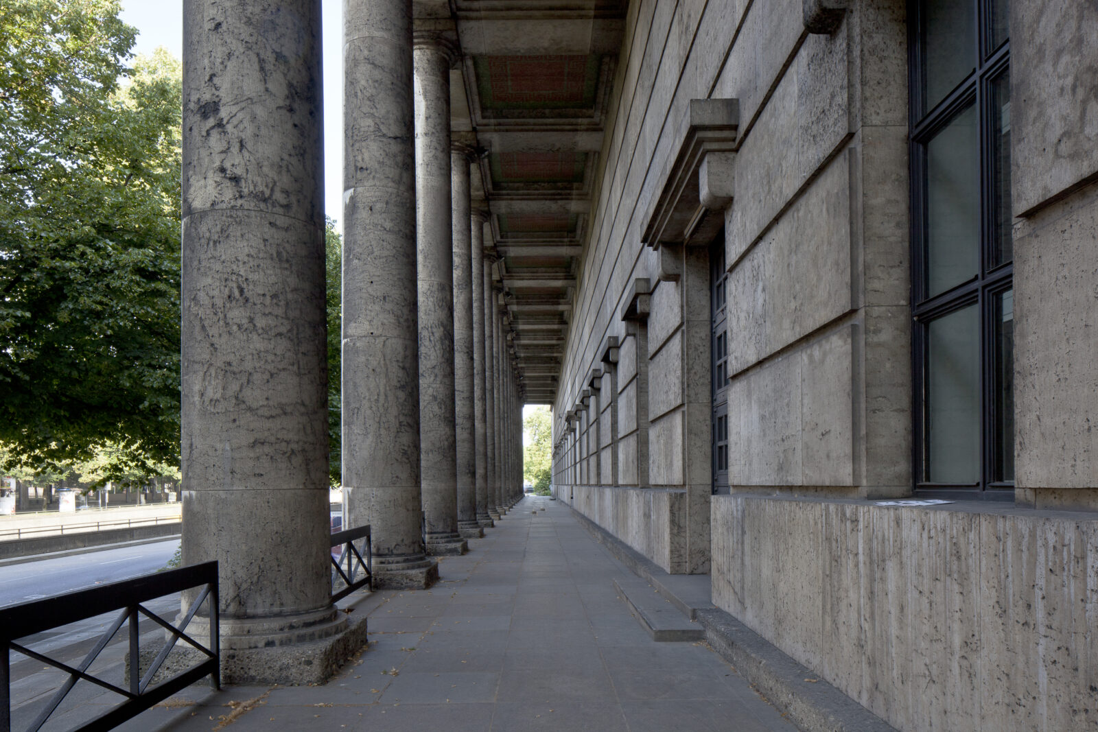 Chipperfield wins two major art gallery projects