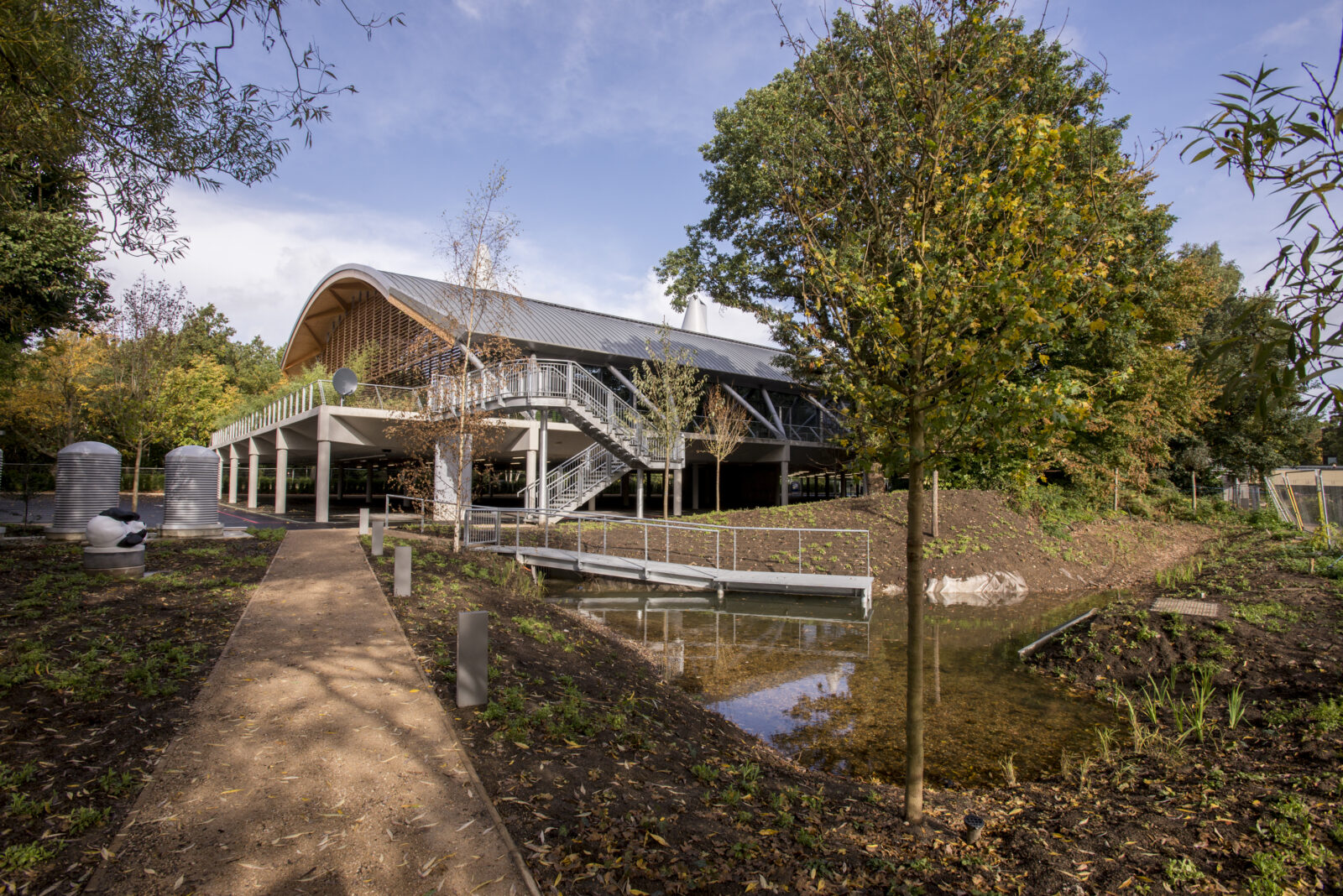 Hopkins’ WWF headquarters opens