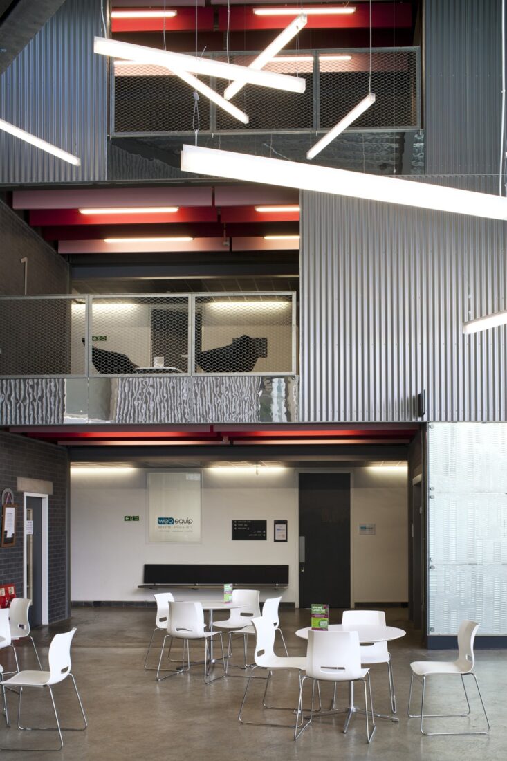 A steal in steel city: SOAR Works by 00:/