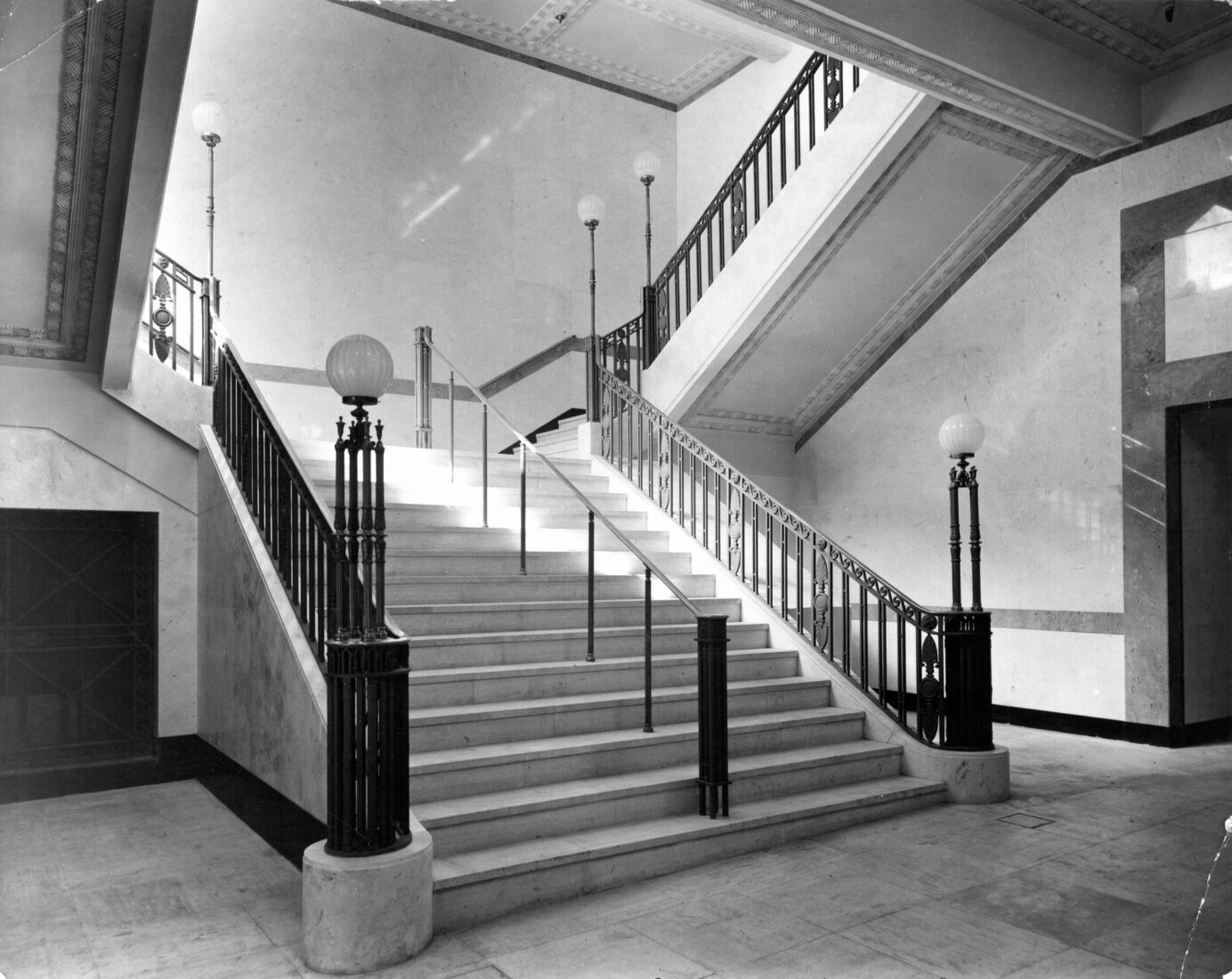 Make reveals bronze-clad Harrods escalators