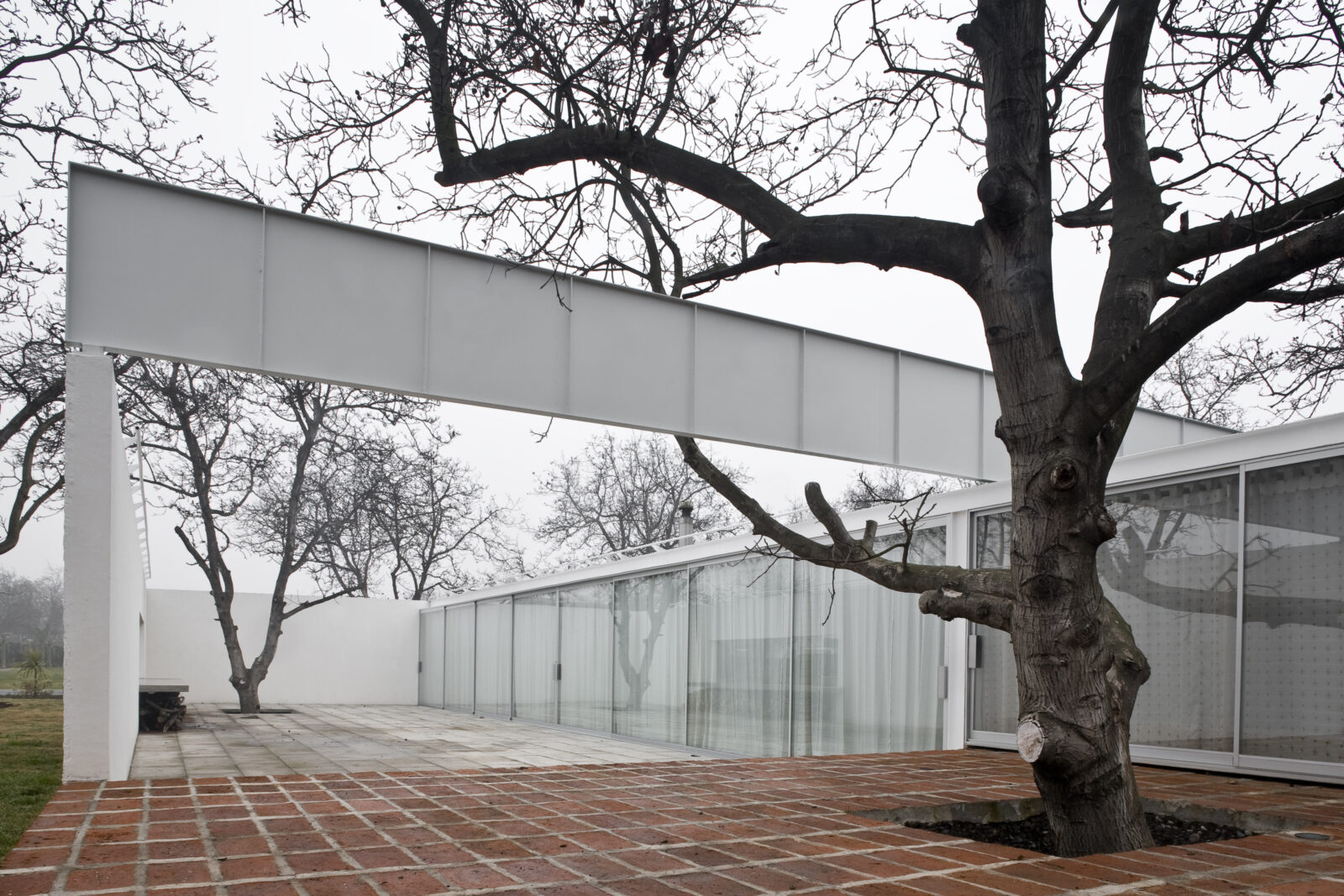 Emerging Chilean architect picked to design 2014 Serpentine Pavilion