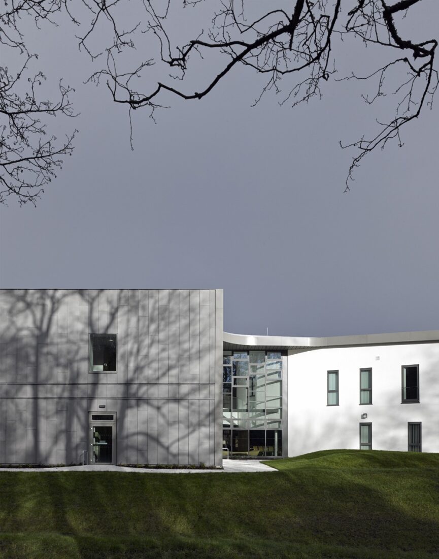 Archial Norr unwraps Loch Lomond health centre