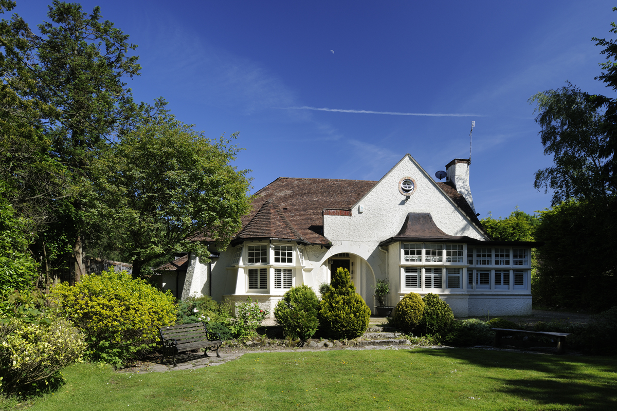 Pad Studio completes £100,000 Hampshire cottage retrofit