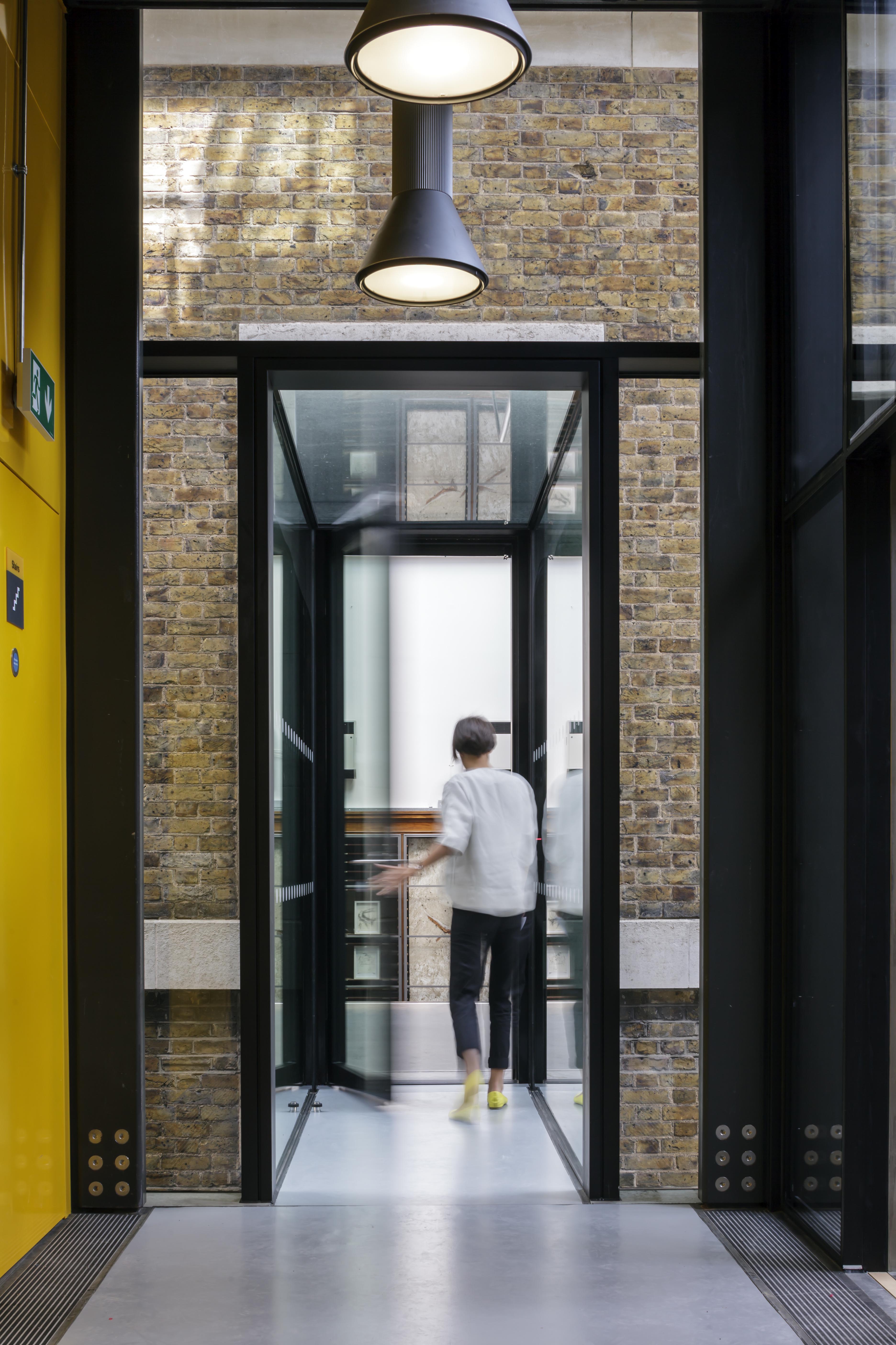 World Conservation and Exhibitions Centre by Roger Stirk Harbour + Partners