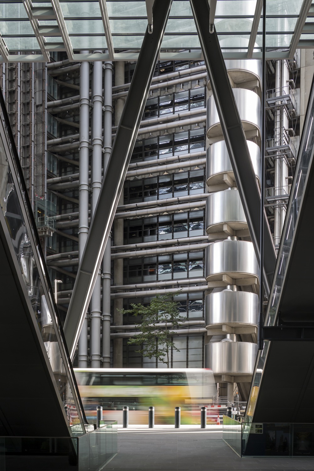 Leadenhall Building by Rogers Stirk Harbour + Partners